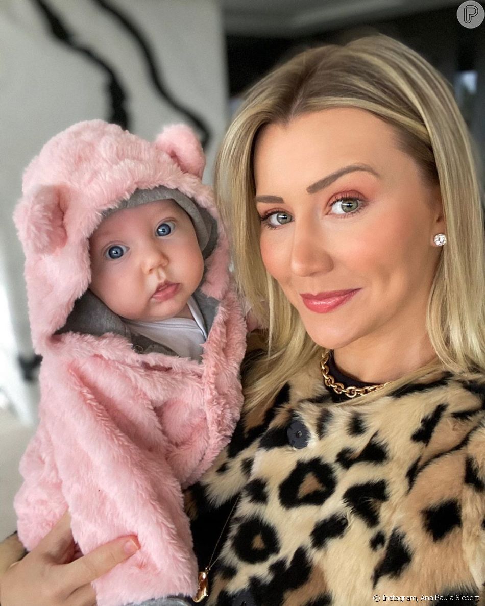 Vicky fashion: filha de Justus e Ana Paula Siebert usa chapéu de palha ...