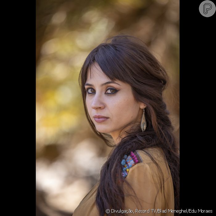 Novela 'Gênesis': Mila (Amanda Grimaldi) passa mal ao brigar com Michal ...