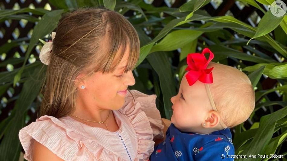 Filha caçula de Roberto Justus, Vicky ganha primeira boneca de Rafa ...