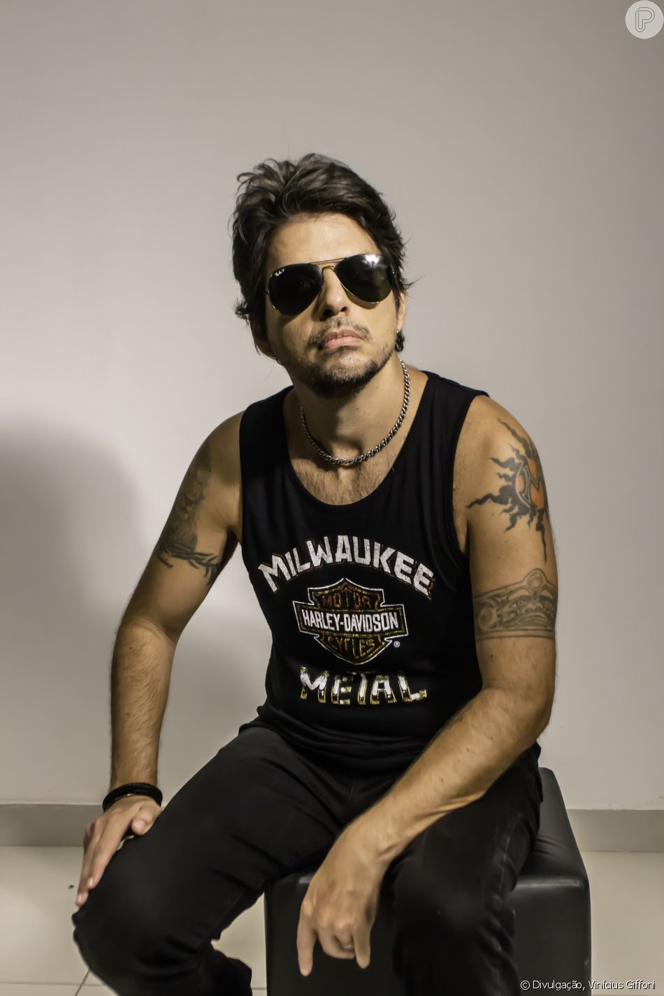 Marcus Menna lançou single 'Amor em Excesso' com Paula Fernandes ...