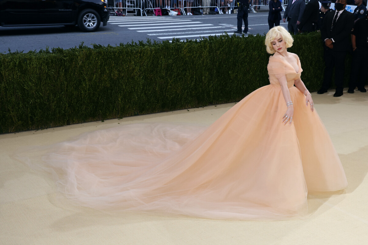 Foto: Billie Eilish se inspirou em Marilyn Monroe em seu look Oscar de ...