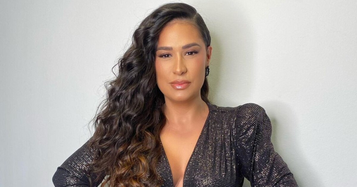 Look de Simone: irmã de Simaria usa body justo ao corpo e rouba cena na ...