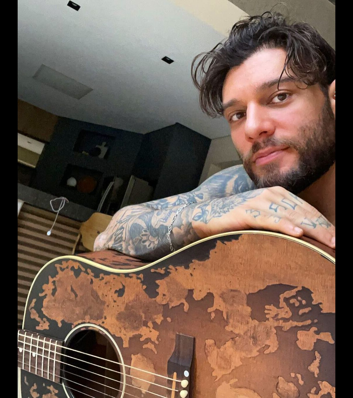 Foto: Lucas Lucco adiou shows e já estava isolado se tratando do vírus ...