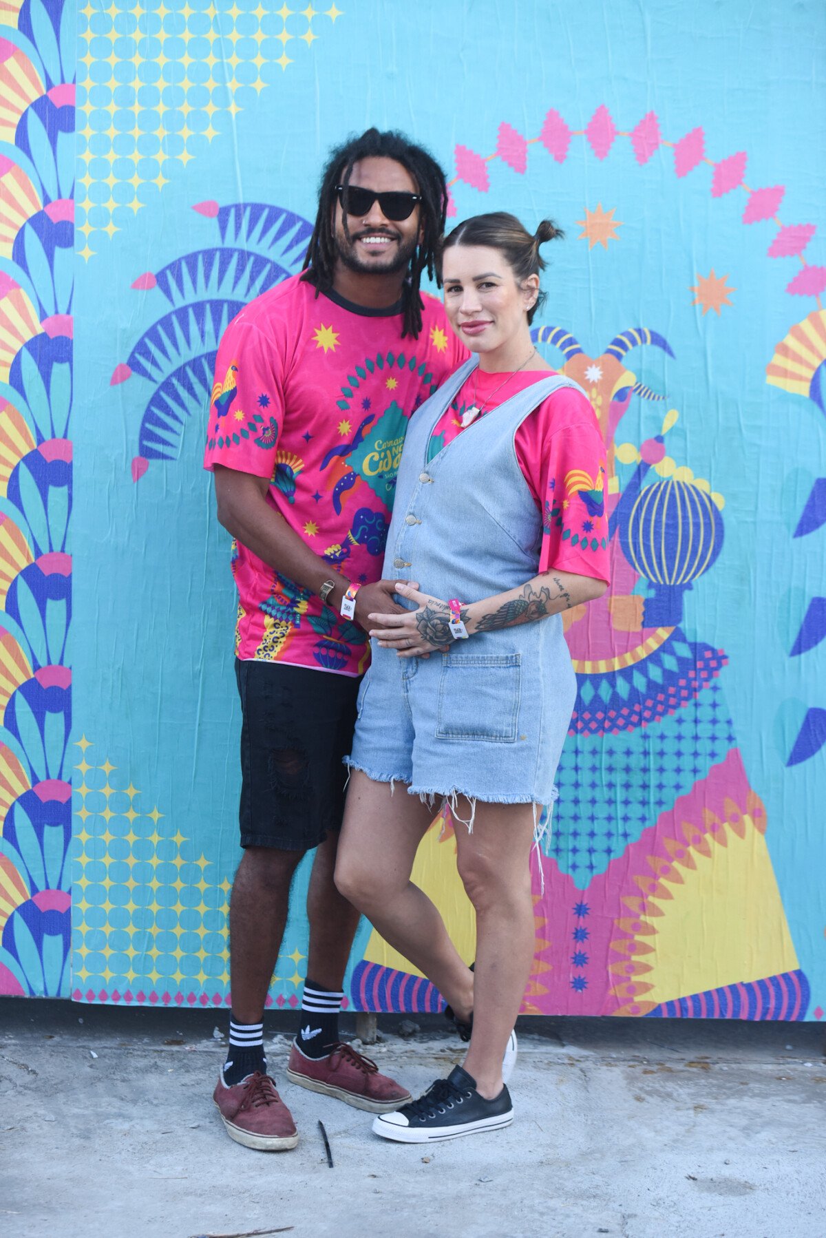 Foto: Abadá fica mais confortável com a gola ajustada, como fez Nanda ...