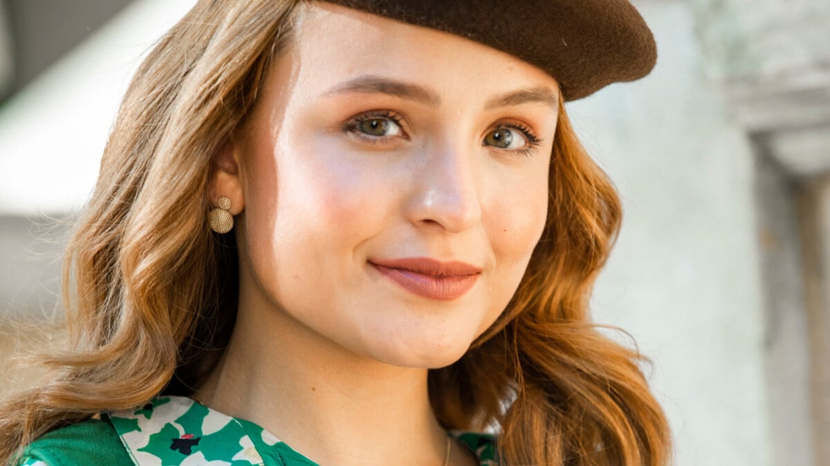 Foto: Na novela 'Além da Ilusão', Isadora (Larissa Manoela) ganha um 3º ...