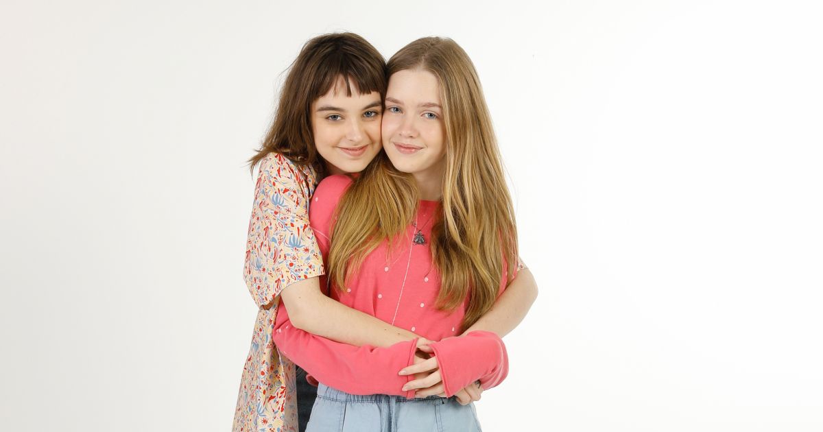 Pietra Quintela e Bel Moreira, que vive a Raquel, na novela 'Poliana ...