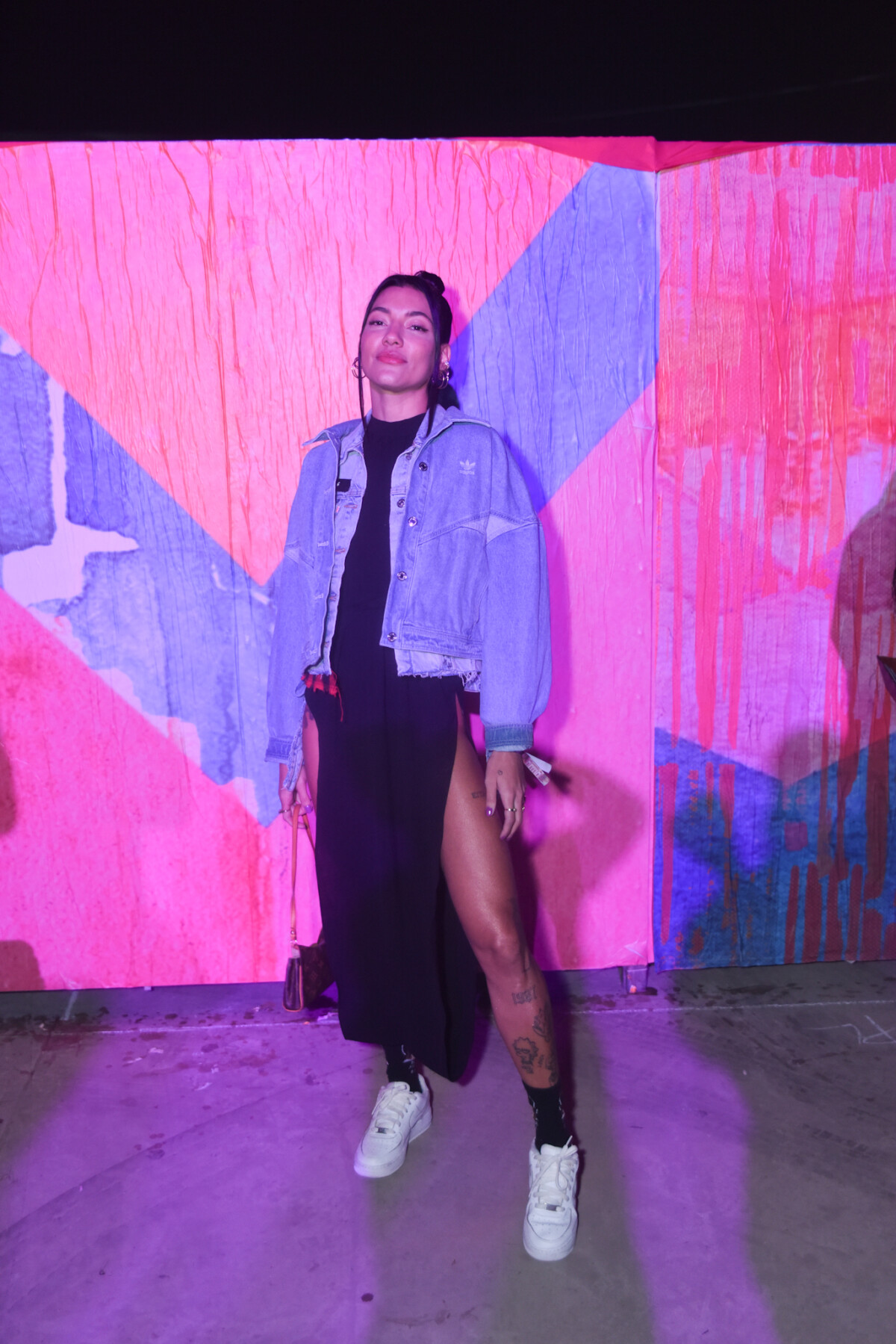 Foto: Gabi Prado prestigiou show de pagode da cantora Ludmilla - Purepeople