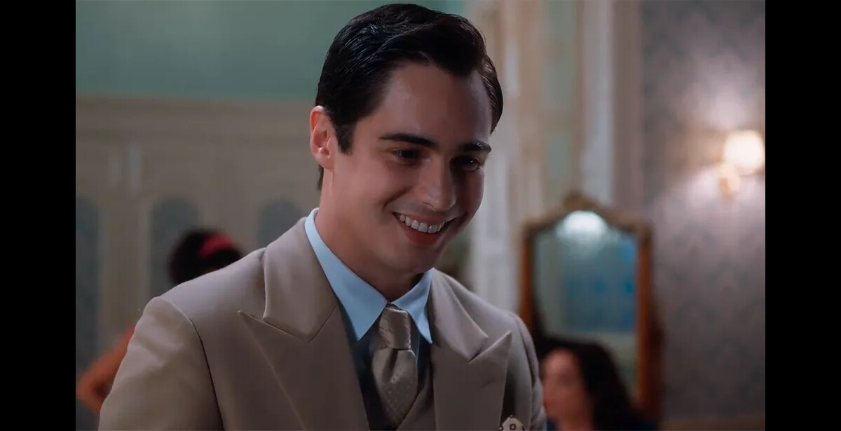 Foto: Joaquim (Danilo Mesquita) quase mata Davi (Rafael Vitti), recua e ...