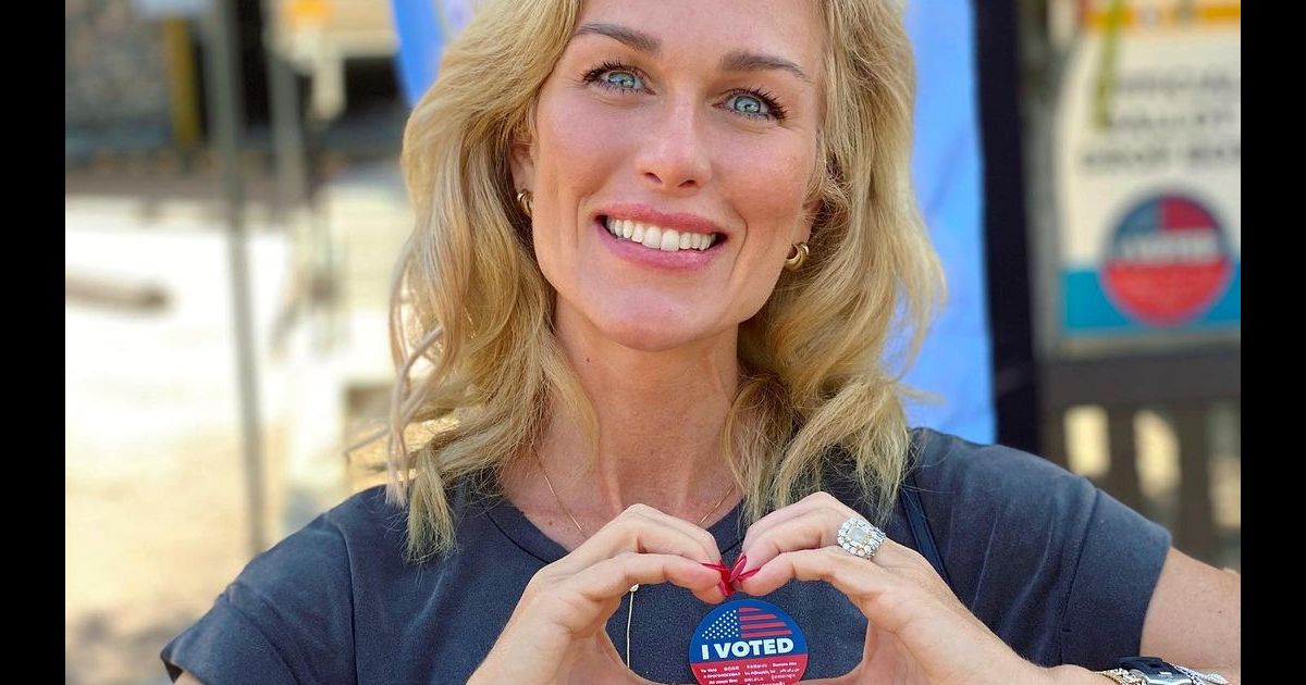 Atriz Ludmila Dayer está morando nos Estados Unidos - Purepeople