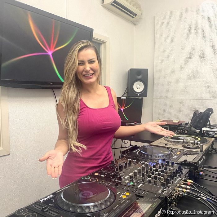 Andressa Urach contou que ela e o ex-marido estão se resolvendo ...