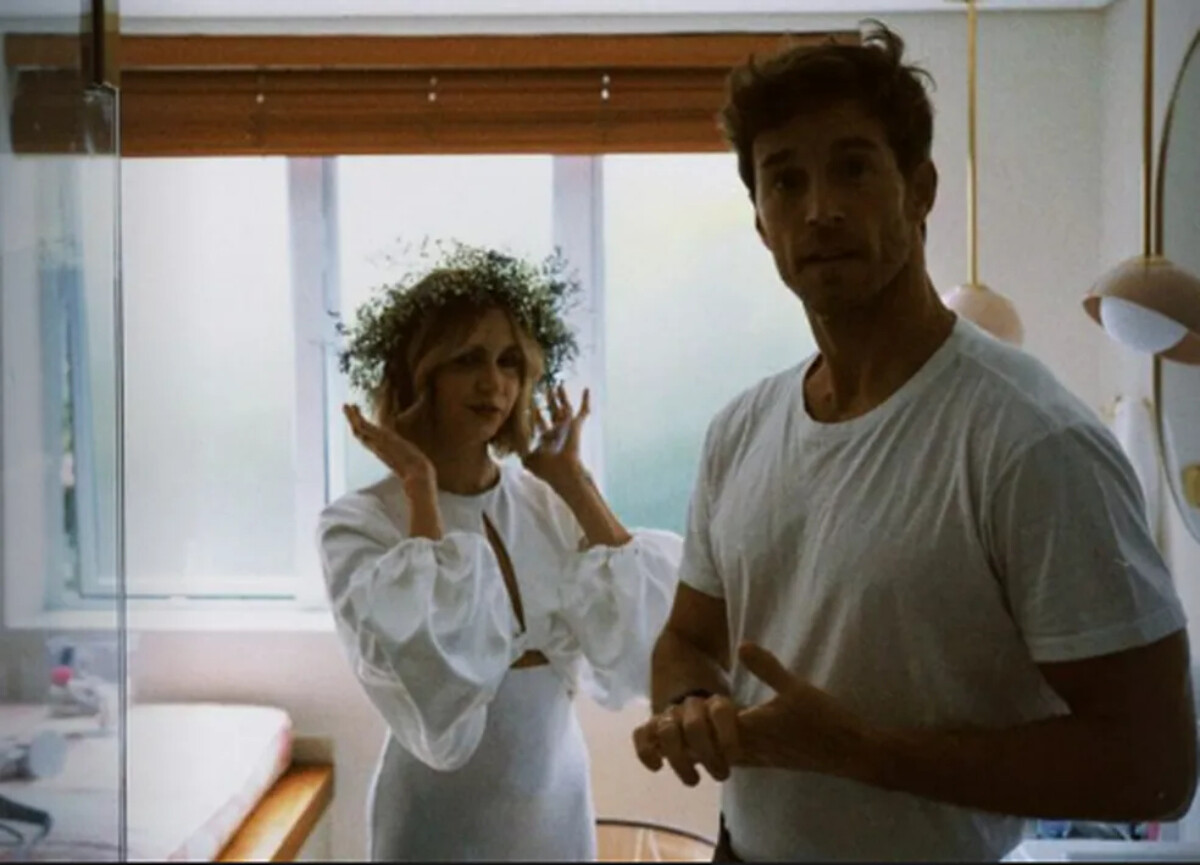 Foto: Isabella Scherer e Rodrigo Calazans ficaram noivos em fevereiro ...