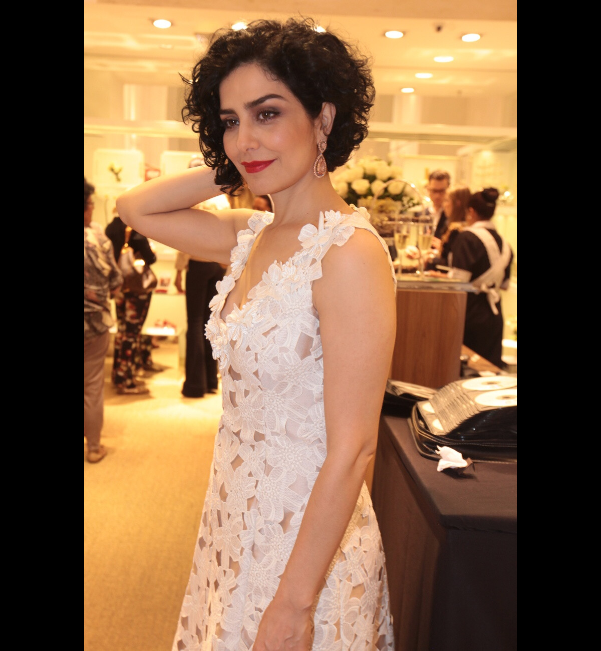 Foto: Chanel assimétrico já foi aposta no cabelo cacheado de Leticia ...