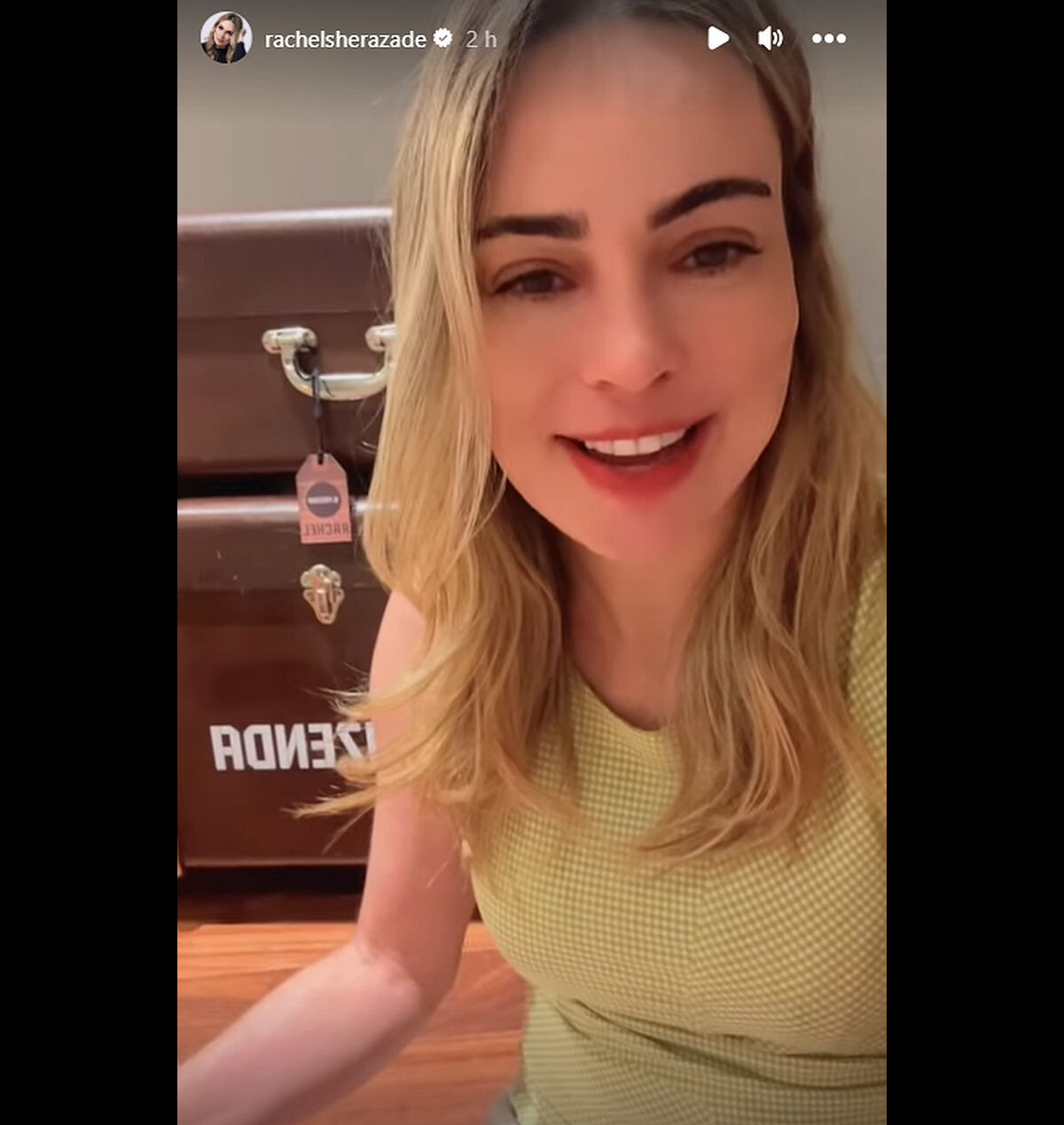 Foto: Rachel Sheherazade afirmou que está bem, mas com saudades dos ...
