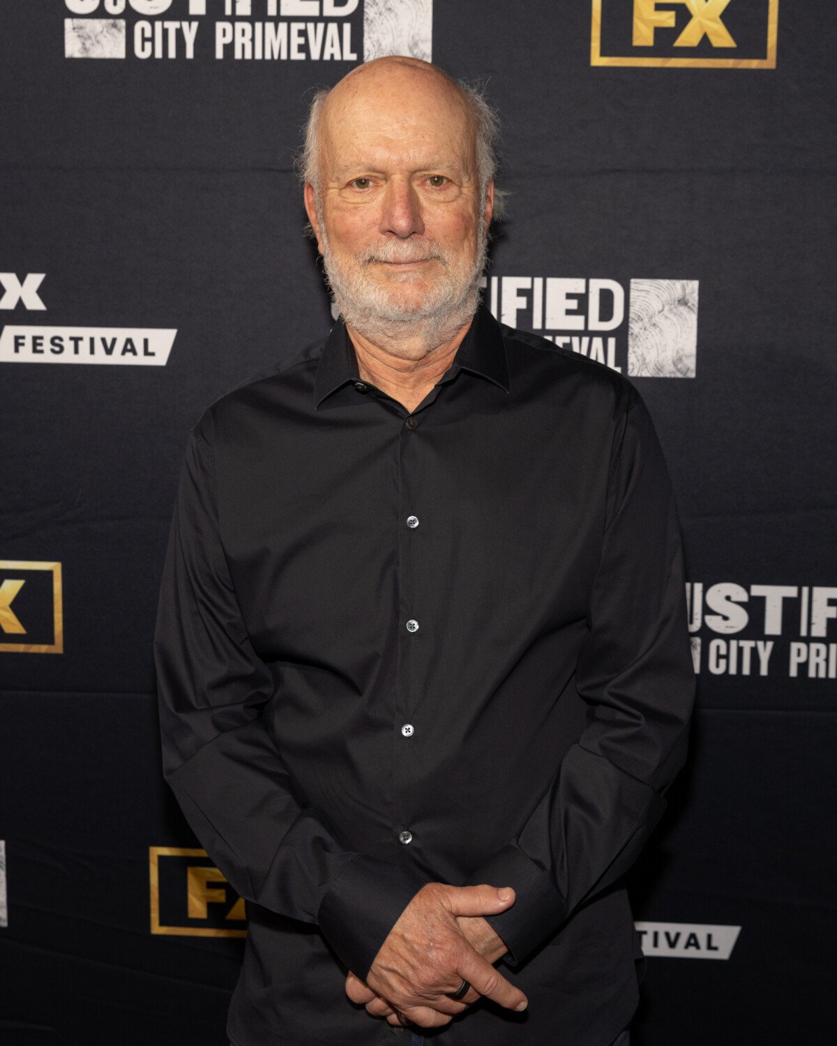 Foto: James Burrows conversou sobre a morte de Matthew Perry com o ...