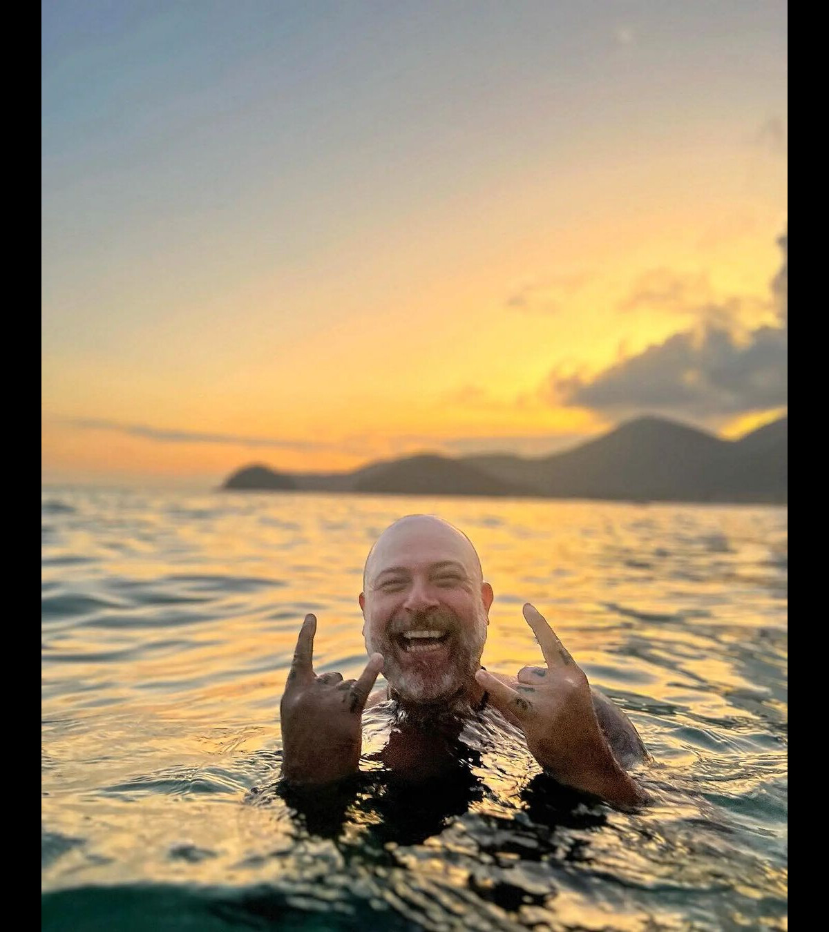 Foto: Mingau, do Ultraje a Rigor, internado há quase 90 dias já ...