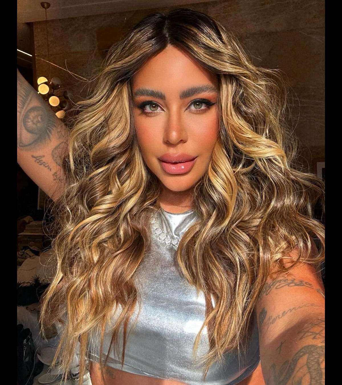Foto: Rafaella não poupou e deu logo um look de roupa de banho para de ...