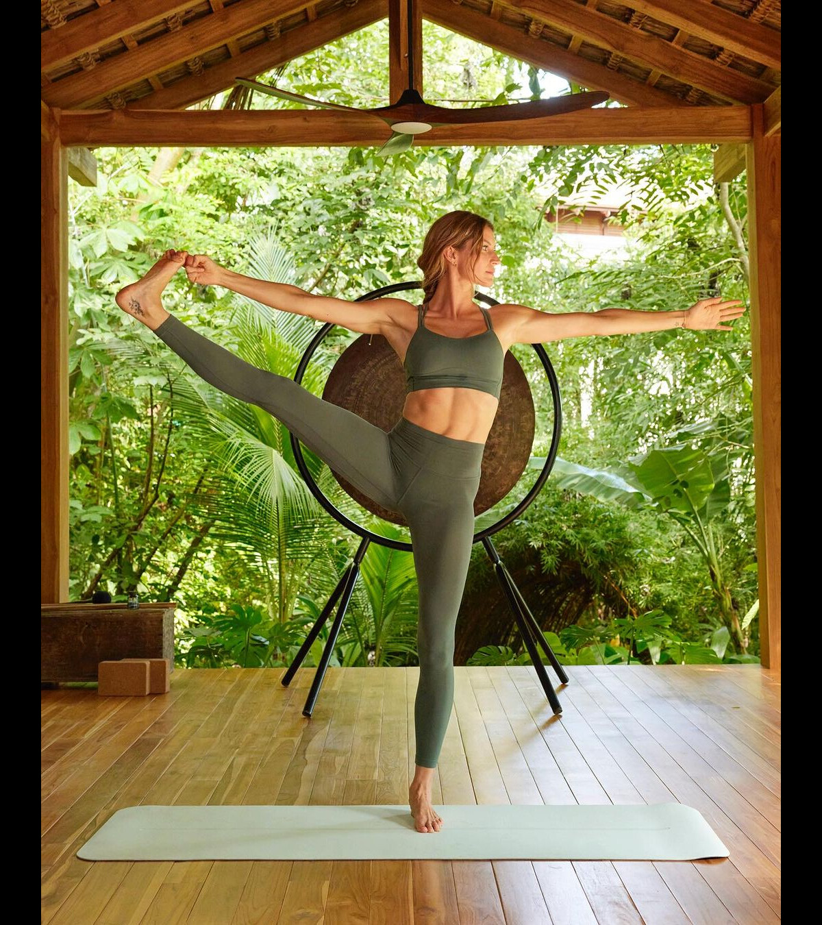 Foto: Gisele Bündchen treina 6 vezes por semana e ainda intercala ...