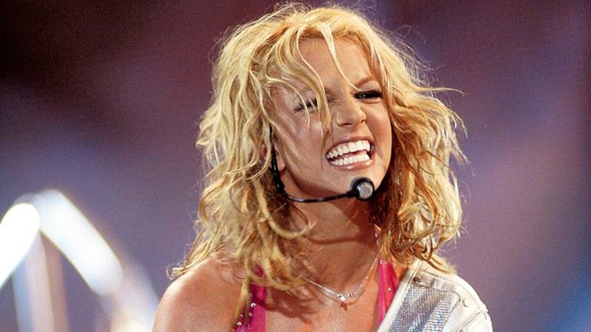 Foto: Britney Spears mudou nome após voltar de viagem com amigo ...