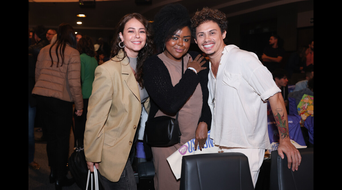Foto: Paolla Oliveira se encontrou com Silvero Pereira e Carla Cristina ...