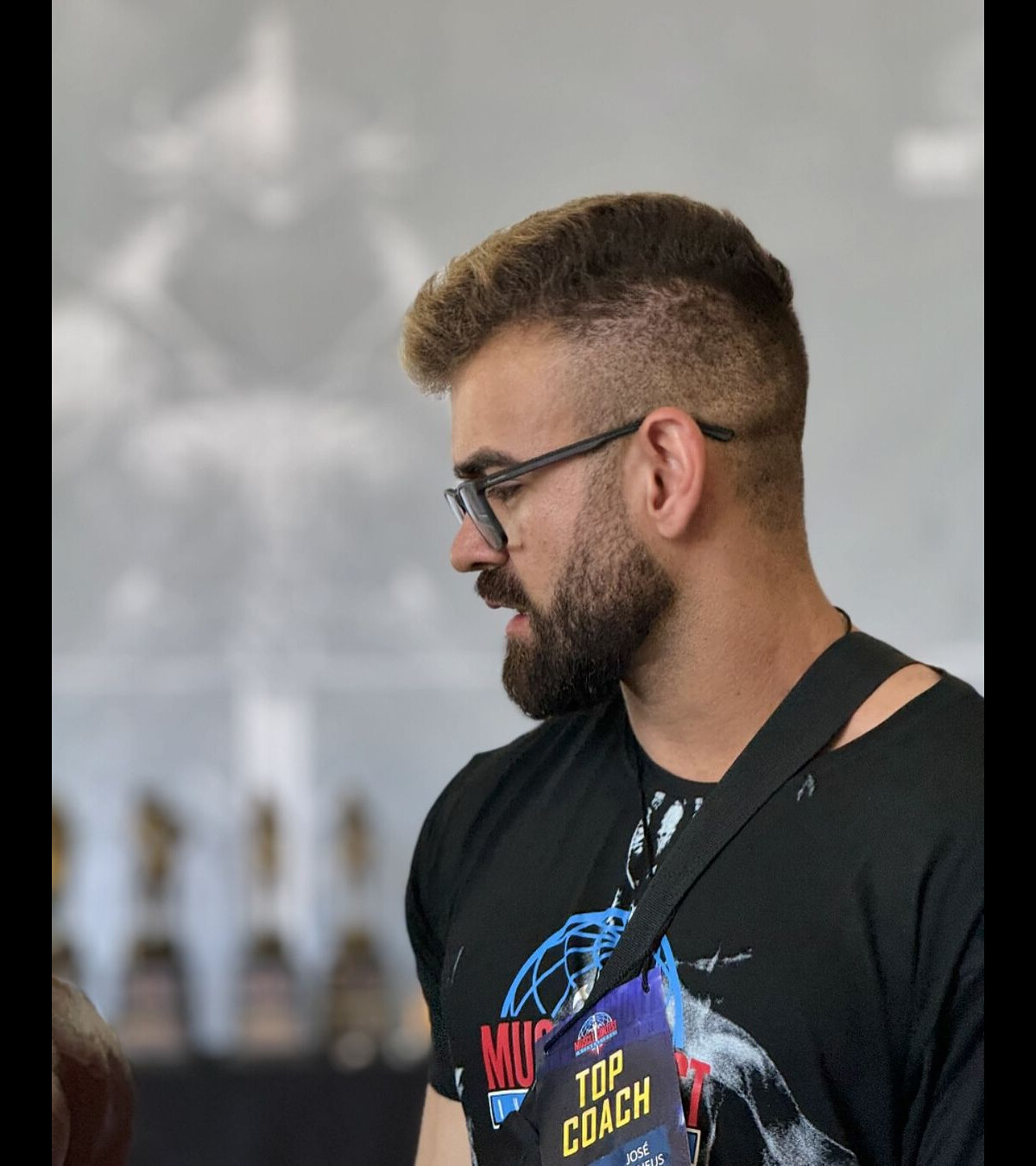 Foto: Redes sociais de José Mateus Correia foram tomadas por mensagens de luto e homenagens ...