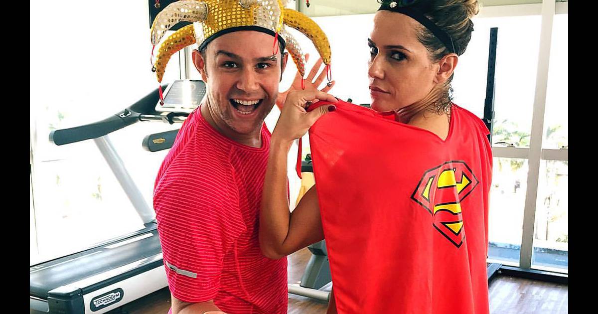 Deborah Secco é uma das alunas de Justin Neto nas aulas de Dance Clip ...