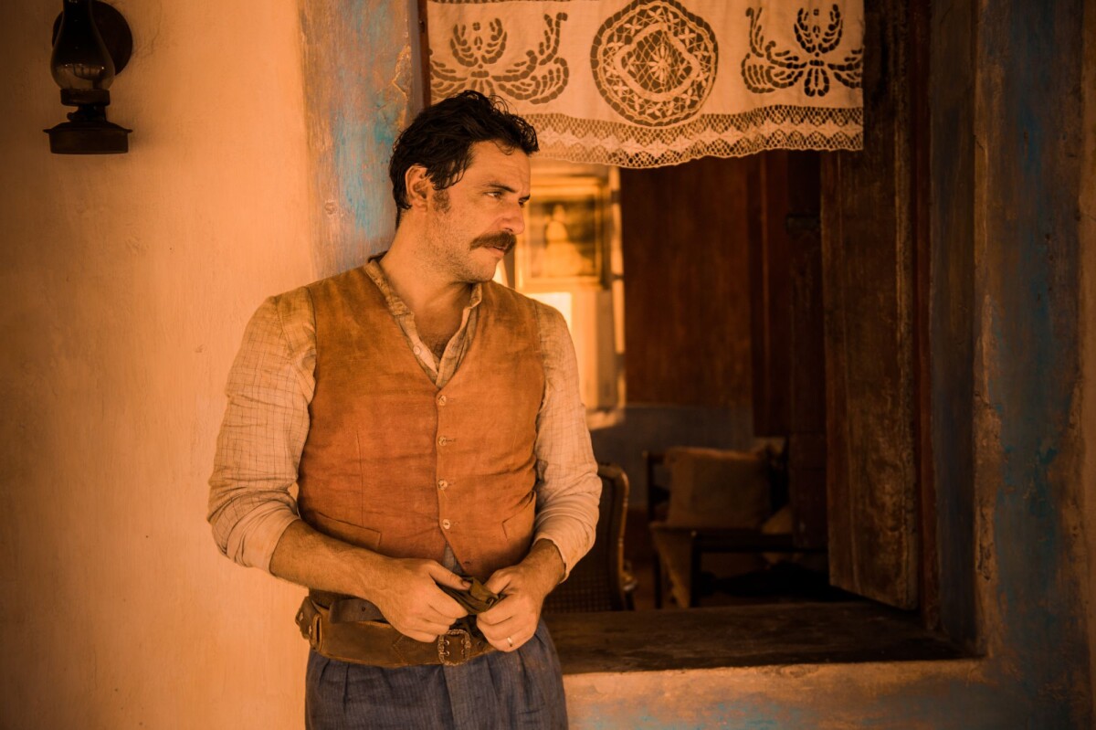 Foto: Rodrigo Lombardi é Capitão Ernesto Rosa, fazendeiro casado com ...