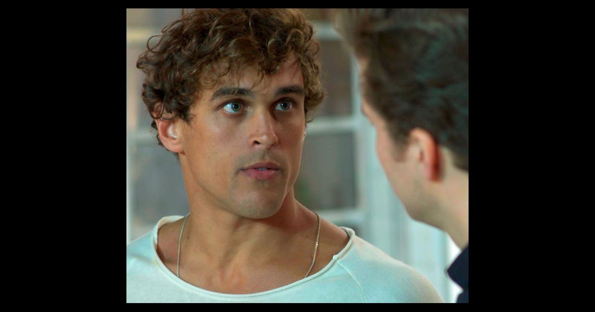 Gabriel (Felipe Roque) cogita perder disputa de vôlei para prejudicar ...