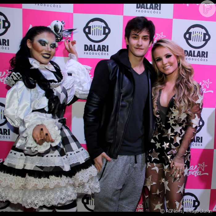 O ex-namorado de Larissa Manoela, Matheus Chequer, marcou presença ...