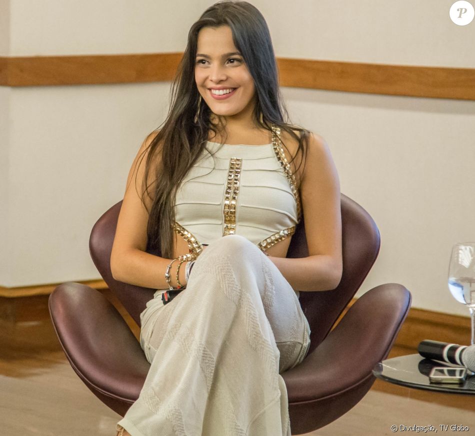 A ex-BBB Emilly chegou a pedir ajuda a uma promoter para conhecer ...