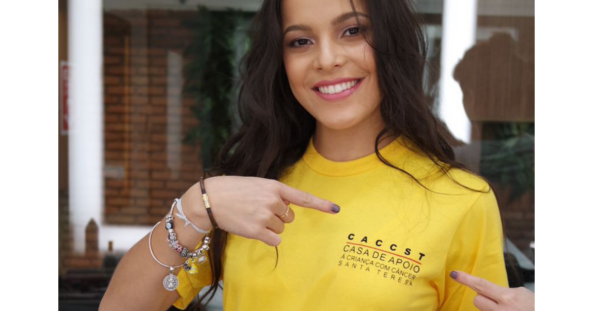 Ex-BBB Emilly Araújo participou de um arraial solidário no Rio de ...