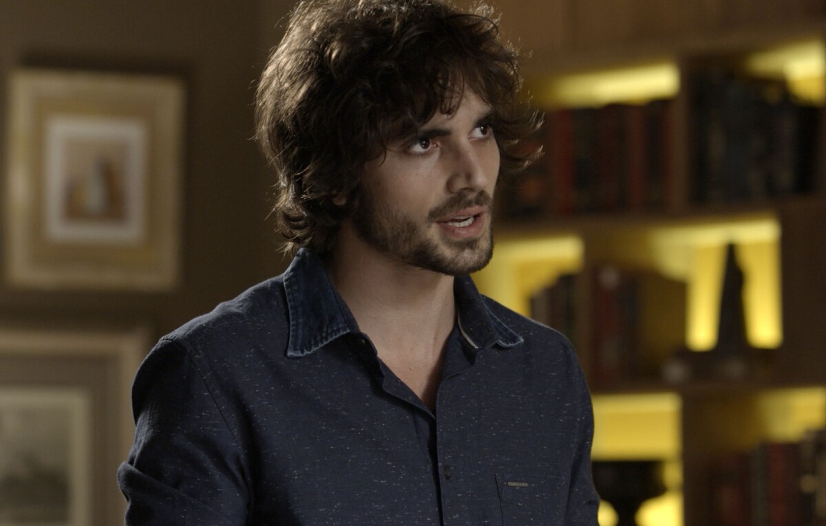 Foto: Ruy (Fiuk) exige que o filho, Ruyzinho, fique longe de Zeca ...