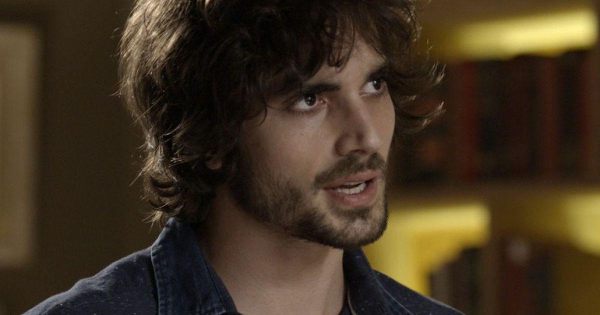 Ruy (Fiuk) exige que o filho, Ruyzinho, fique longe de Zeca (Marco ...