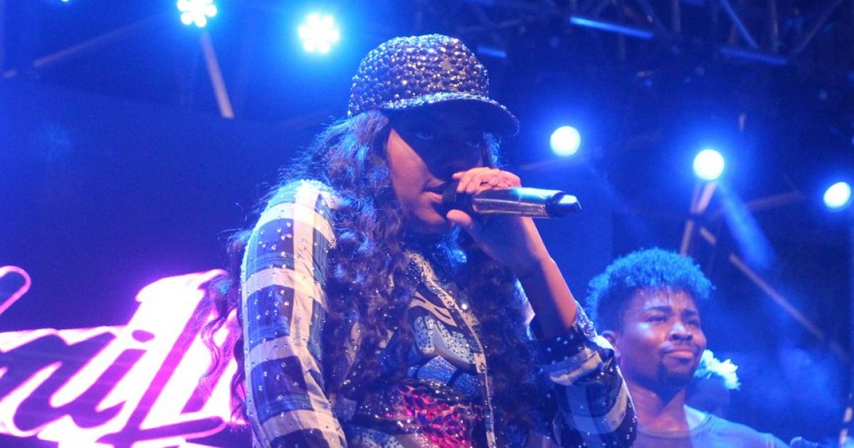 Ludmilla arrasou ao apostar em body cavado para show na noite deste ...