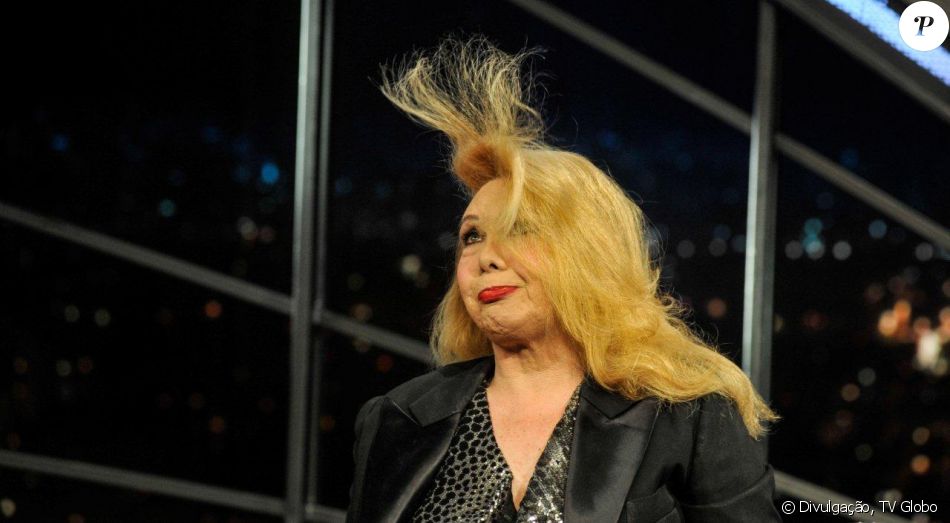 Rogéria tem 74 anos e o seu próximo show está programado para domingo ...