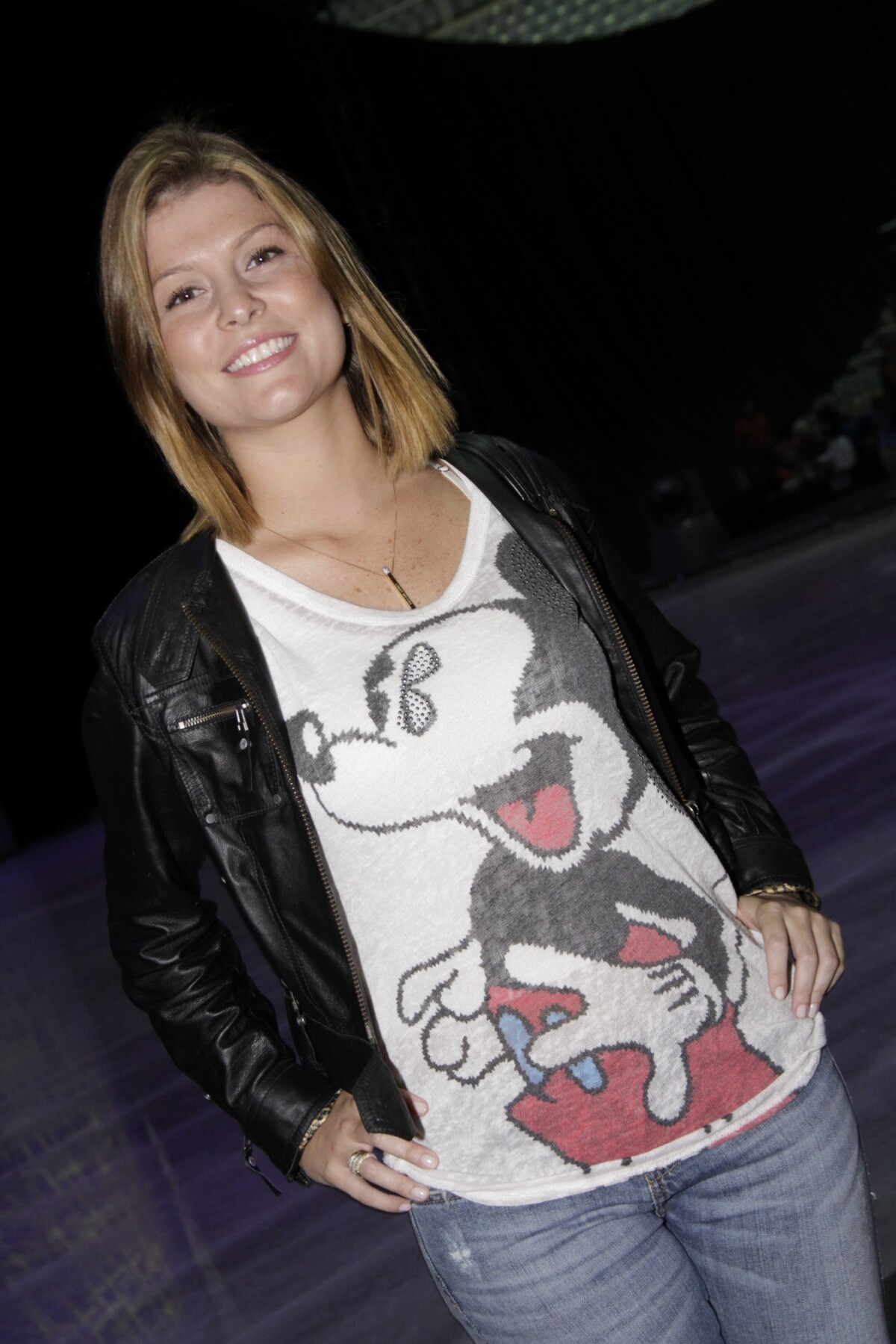 Foto: Bárbara Borges já optou por cabelo loiro na altura dos ombros ...