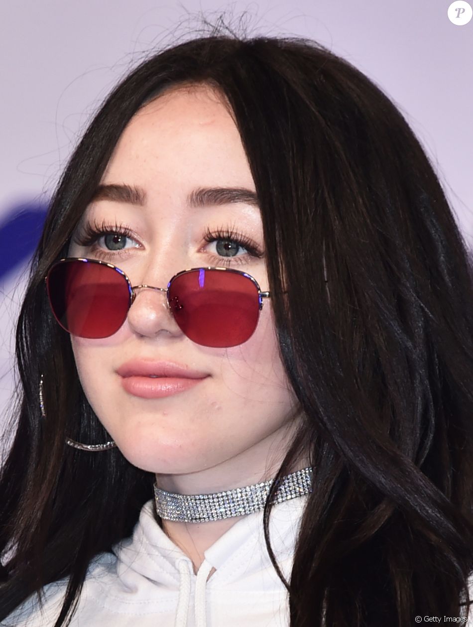 Noah Cyrys esteve no MTV Video Music Awards, realizado na Califórnia ...