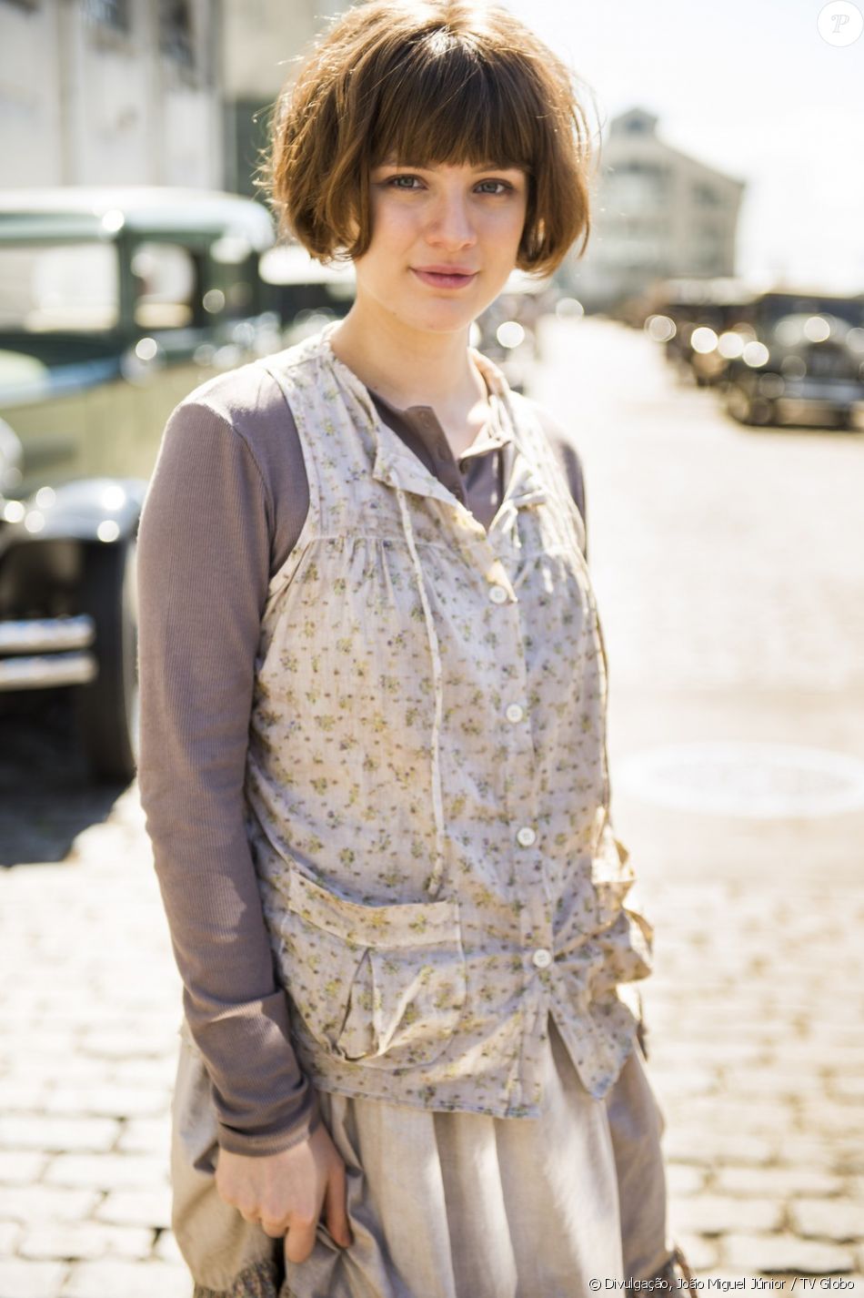 Giulia Gayoso é Natália na novela 'Tempo de Amar' - Purepeople