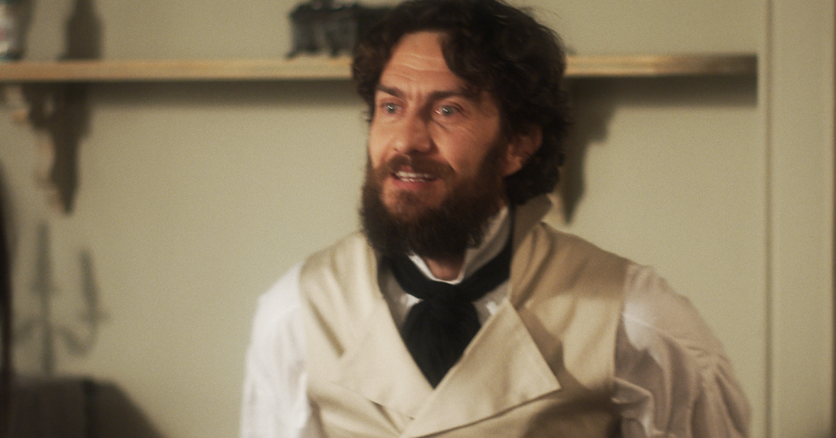 Thomas (Gabriel Braga Nunes) invade a igreja em que Dom Pedro (Caio ...