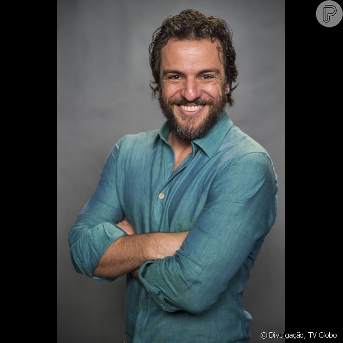 'Tenho narigão, dentão, não sou nada príncipe, mas sou exótico, e isso ...