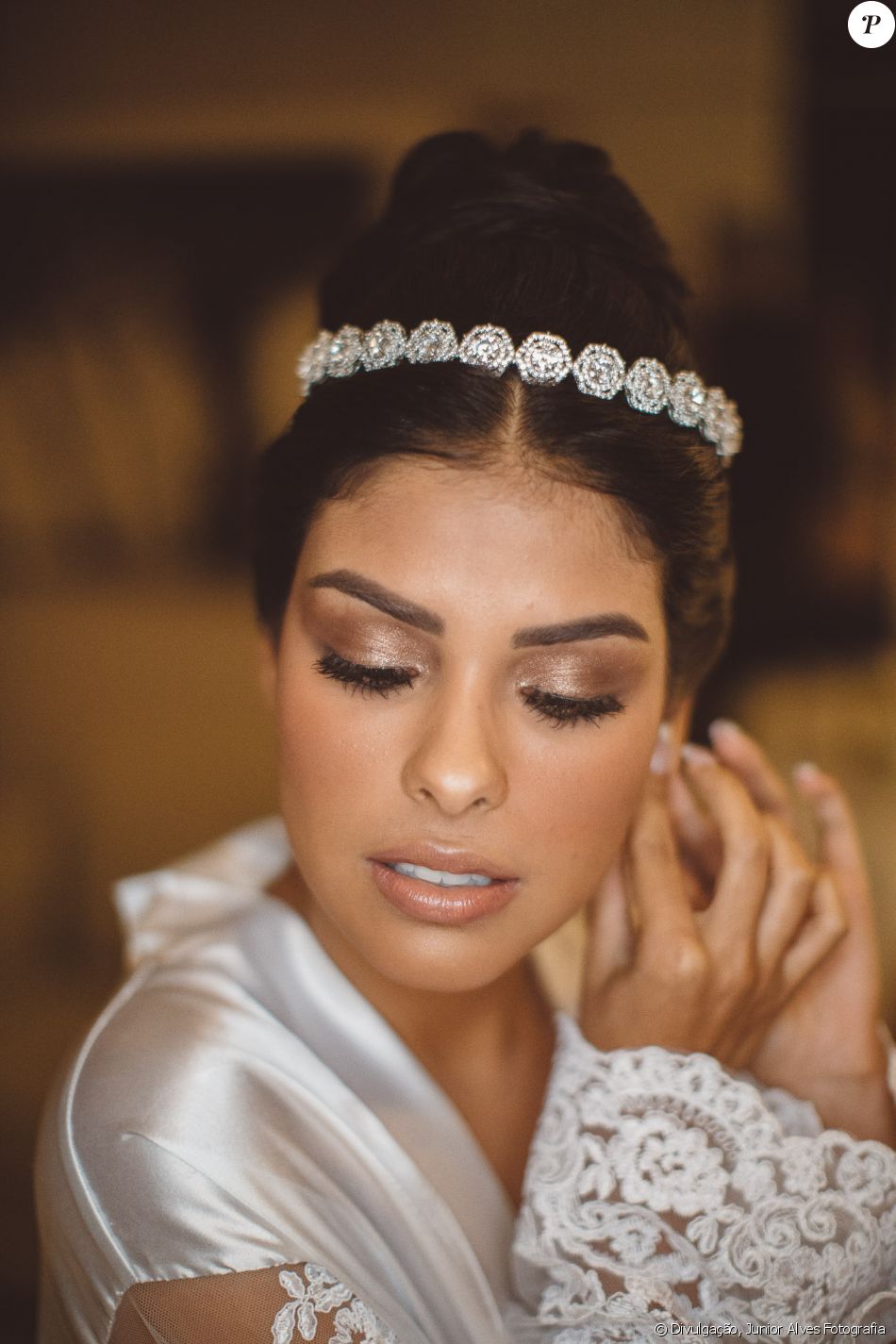 Ex-BBB Munik Nunes se casou em Fortaleza com um vestido de R$ 40 mil ...