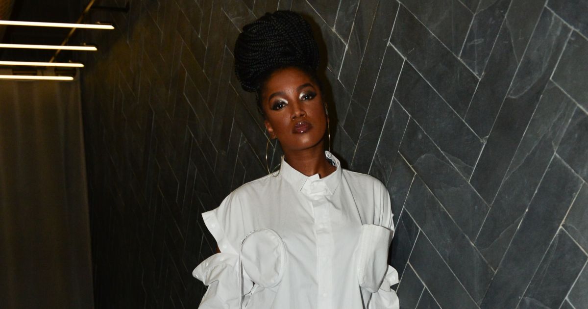 A cantora Iza, de 26 anos, surge em um dos supostos nomes para ...