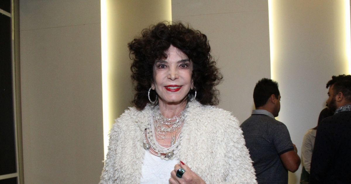 A atriz Lady Francisco também assistiu ao show de Roberto Carlos ...