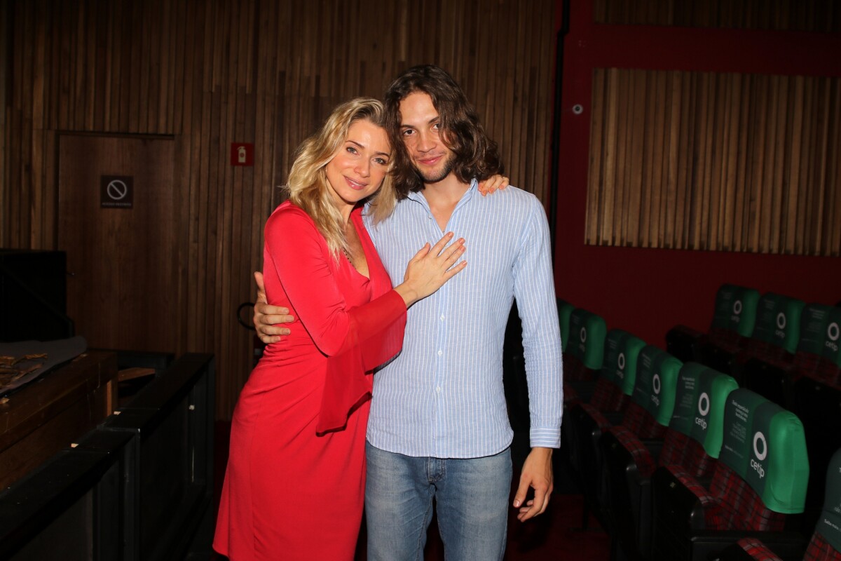 Foto: Leticia Spiller planeja oficializar a união com o músico uruguaio ...