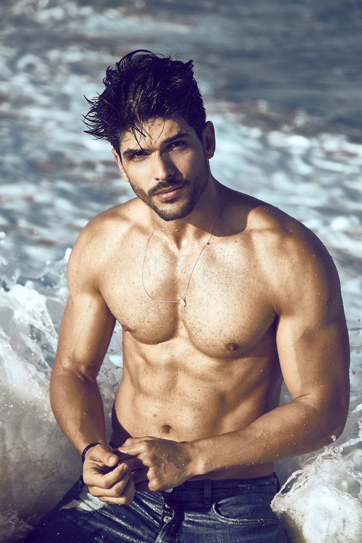 Foto: O modelo e empresário cearense Lucas 'causou' na web ao aparecer ...