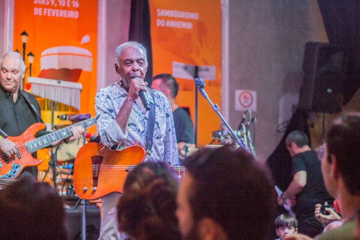 Foto: Gilberto Gil cantou em comemoração aos 464 anos da cidade de São ...