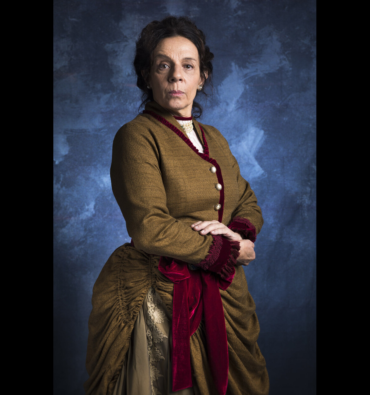 Foto: Agustina (Rosi Campos) fica revoltada com o noivado escondido de ...