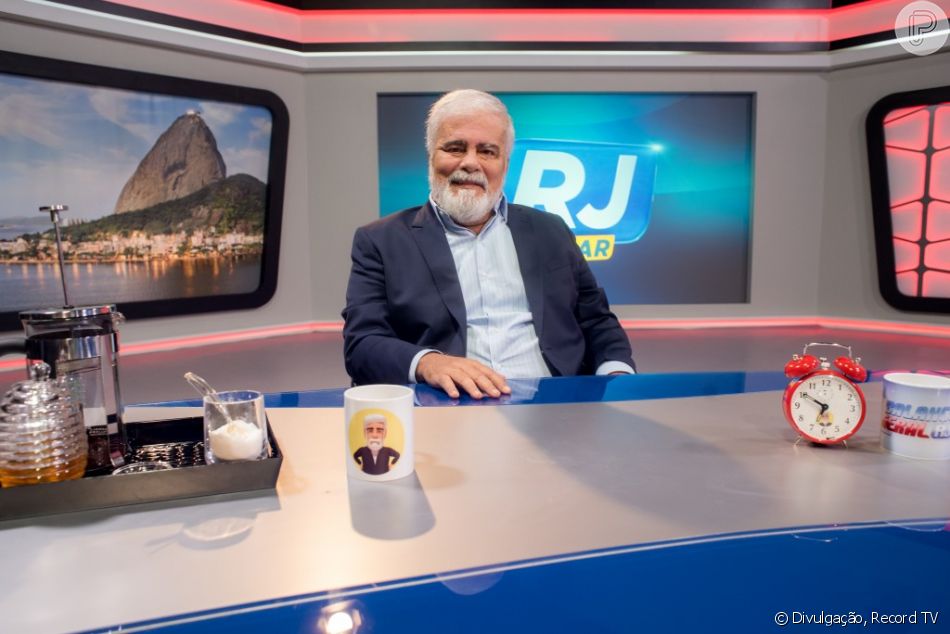 O deputado e apresentador Wagner Montes morreu aos 64 anos após sofrer ...
