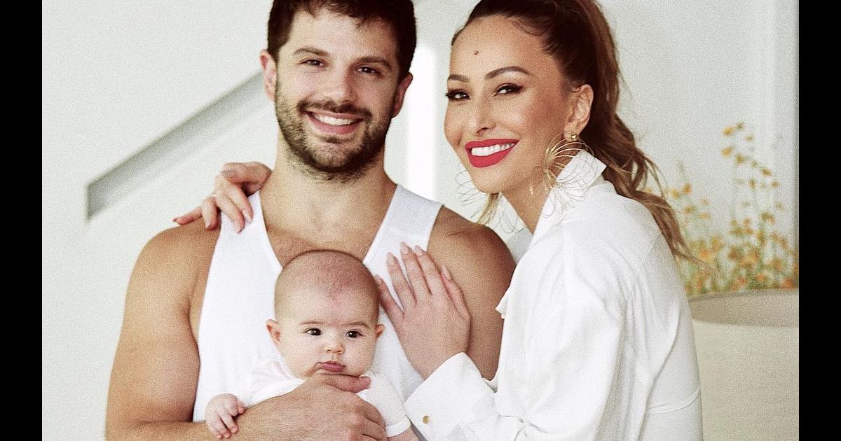 Filha de Sabrina Sato e Duda Nagle, Zoe sempre rouba a cena pela fofura ...