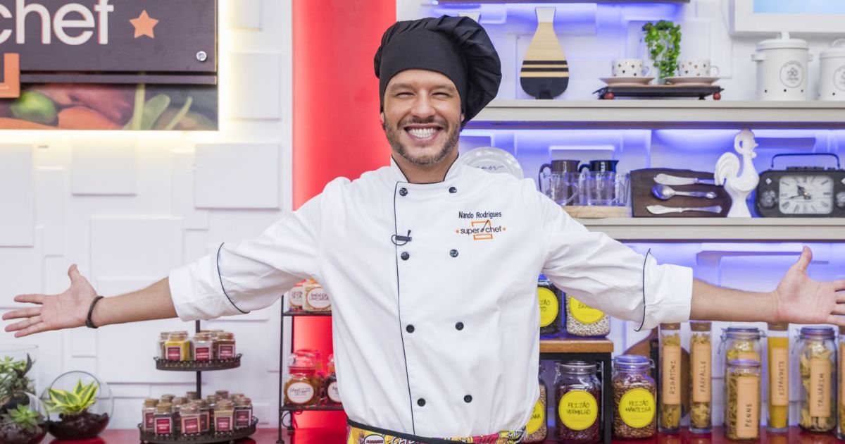 O ator Nando Rodrigues começou no 'SuperChef', do 'Mais Você', nesta ...