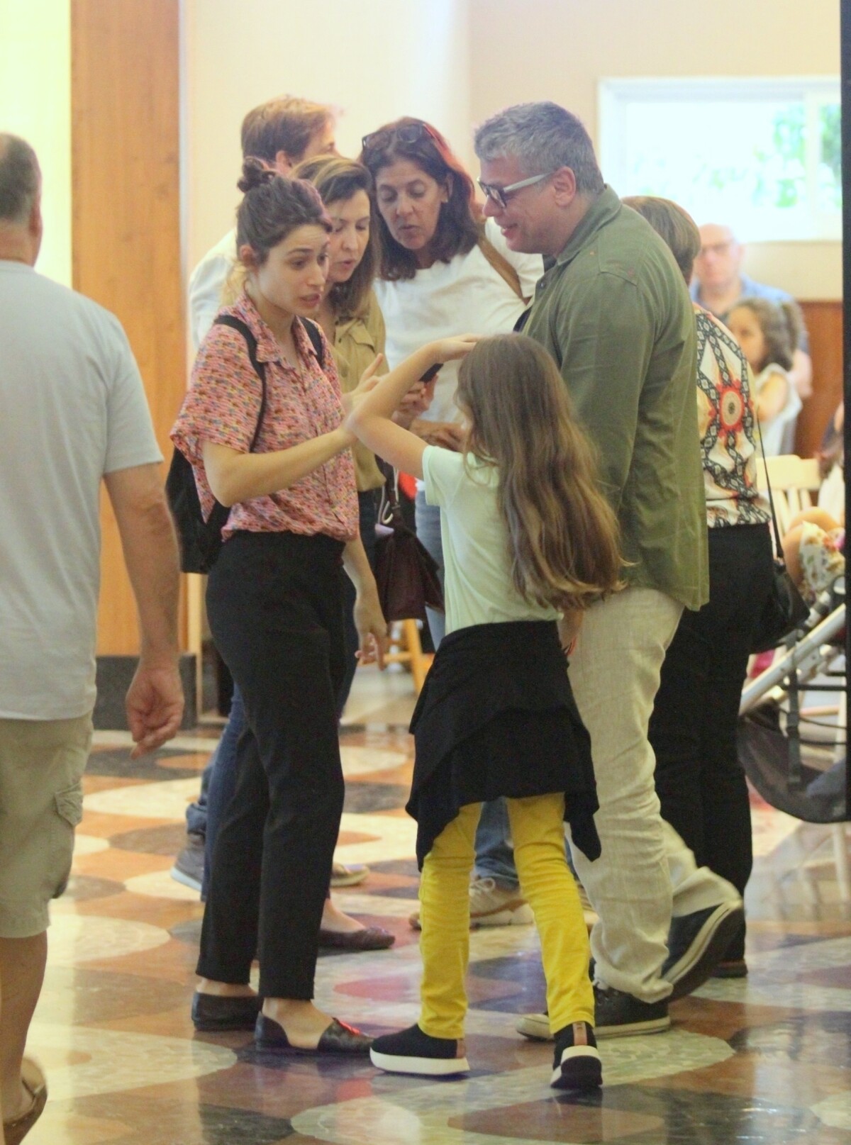 Foto: Fabio Assunção e a filha, Ella Felipa, de 8 anos, prestigiaram a ...